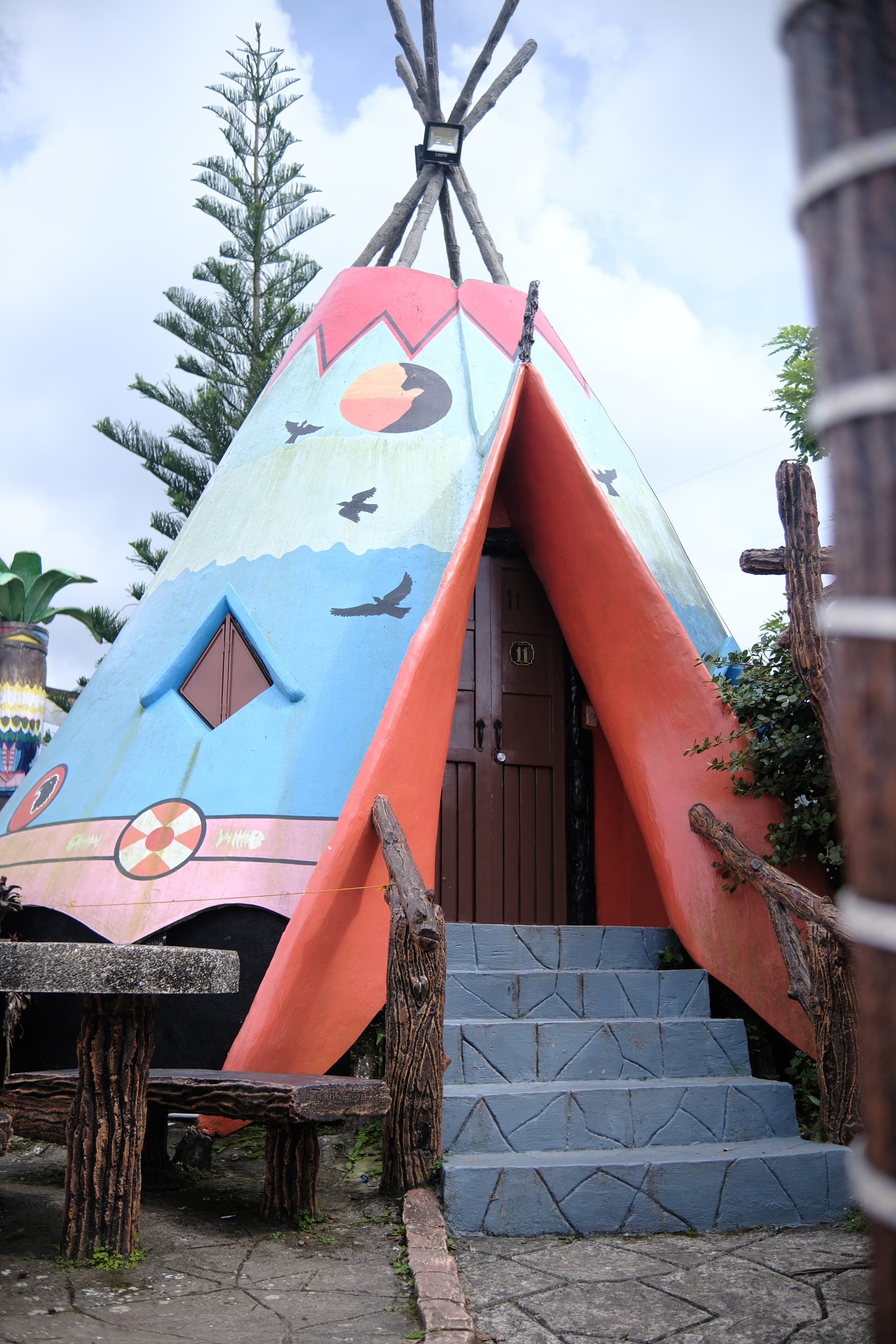 Campuestohan - TEEPEE HUT SUITE